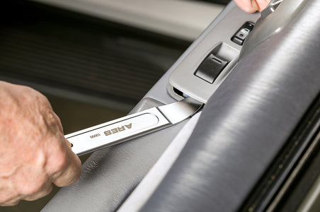 ARES 10099 - Compact Double End Metal Skin Wedge Prybar Tool — ARES ...